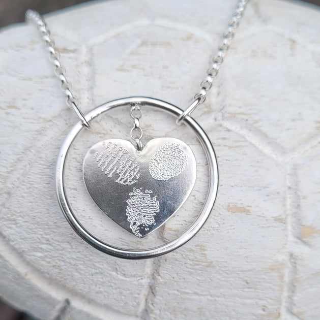 A bespoke piece to the customers own drawing/design with three childre ...
